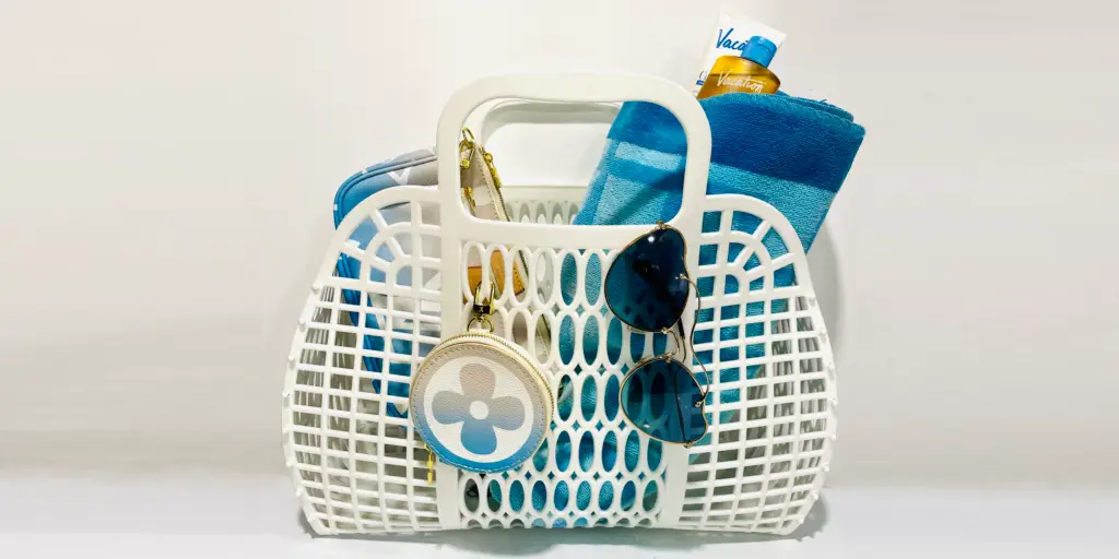 Sun, Sand, and Style: The It-Bags of Summer 2023 | Fashion Beauty Runway